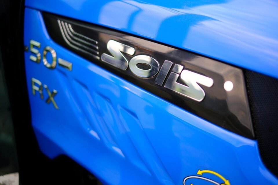 Solis Traktorit - Nelivetoiset pientraktorit